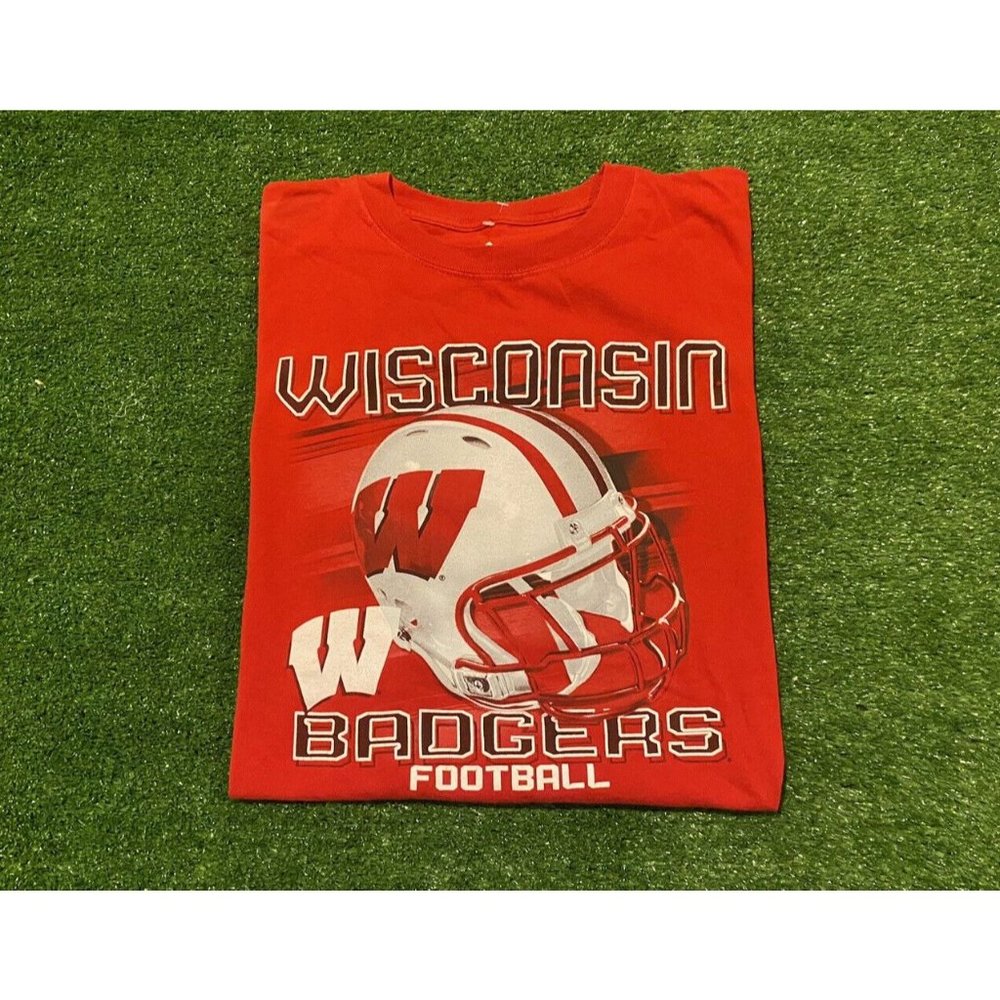 Retro Y2k Adidas Wisconsin Badgers Football Helmet T-… - Gem